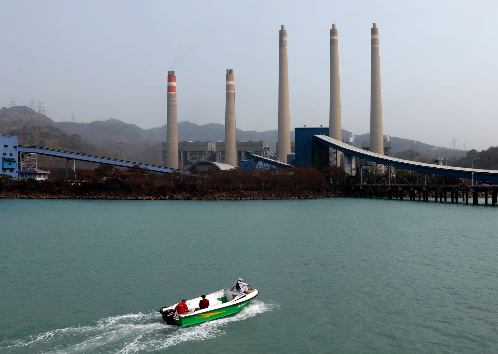 Menteri BUMN : PLN Batubara Bubar Akhir Tahun 2022 - Dunia Energi