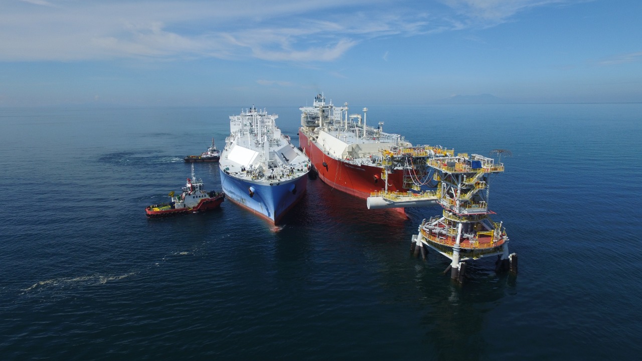 These are PGN’s Five Initiatives to Encourage the Use of LNG - Dunia Energi
