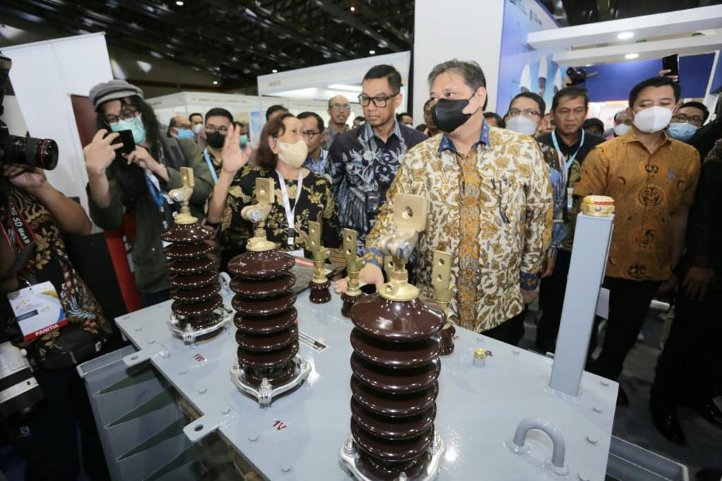 Realisasi TKDN Lampaui Target, Dorong PLN Serap Produk Dalam Negeri - Dunia Energi