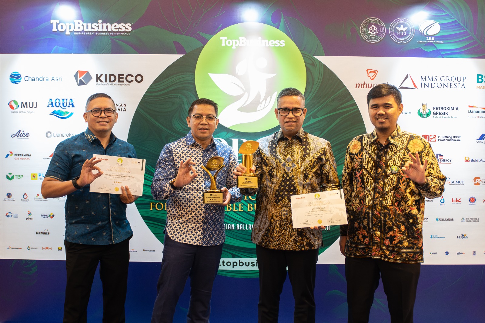 Trimegah Bangun Persada Raih Dua Penghargaan Dalam Ajang Top CSR Awards ...