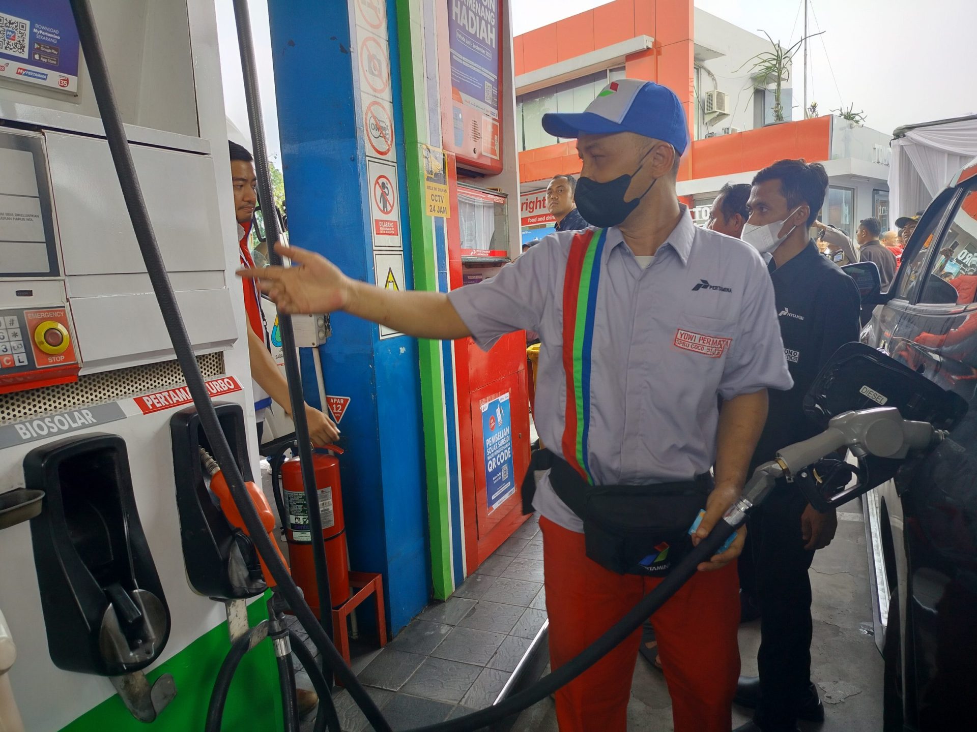 Resmi! Beli Solar Subsidi di Seluruh Indonesia Wajib Menggunakan QR Code - Dunia Energi