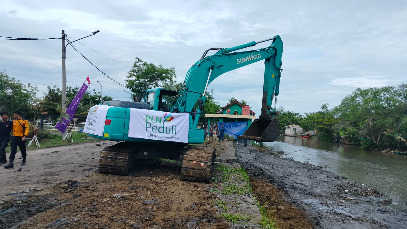 Taking Part in the Tanara Clean Up, PLN Indonesia Power Also Maintains ...