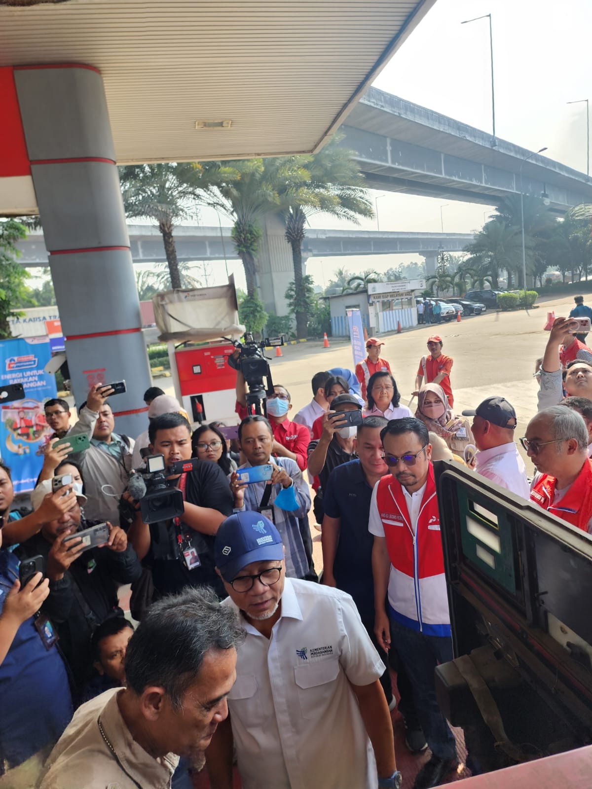 Pertamina bersama Kementerian Perdagangan Tindak Dispenser SPBU Nakal ...