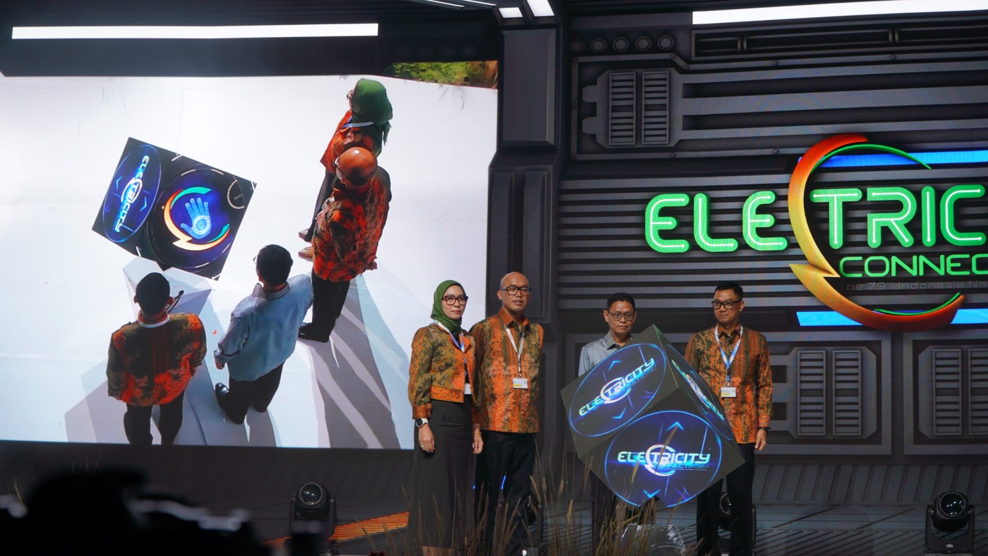 United Tractors and Energia Prima Nusantara Encourage EBT Innovation - Dunia Energi