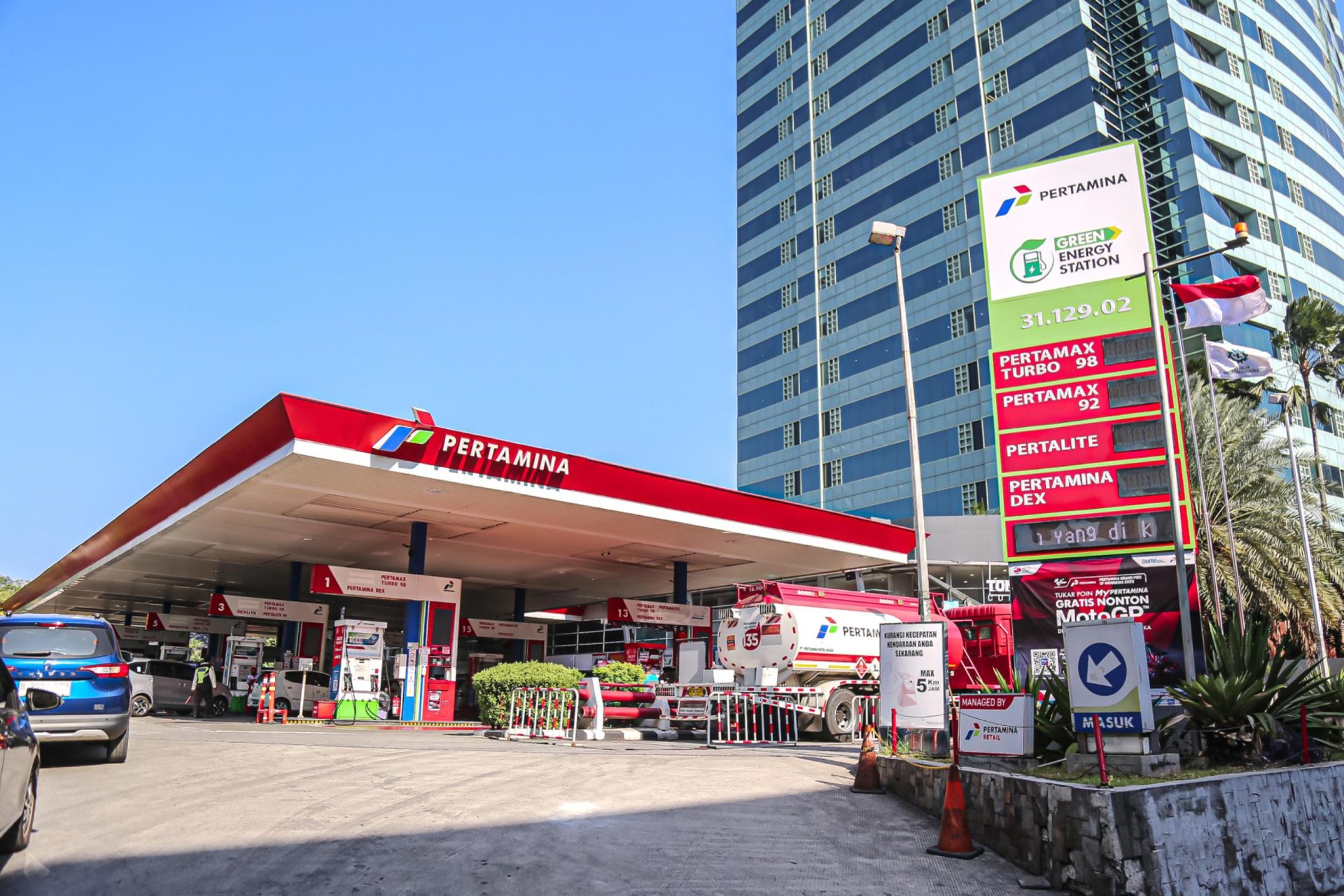 Kargo Base Fuel Tiba Hari Ini, Pertamina Mulai Kirim BBM ke Shell dkk ...